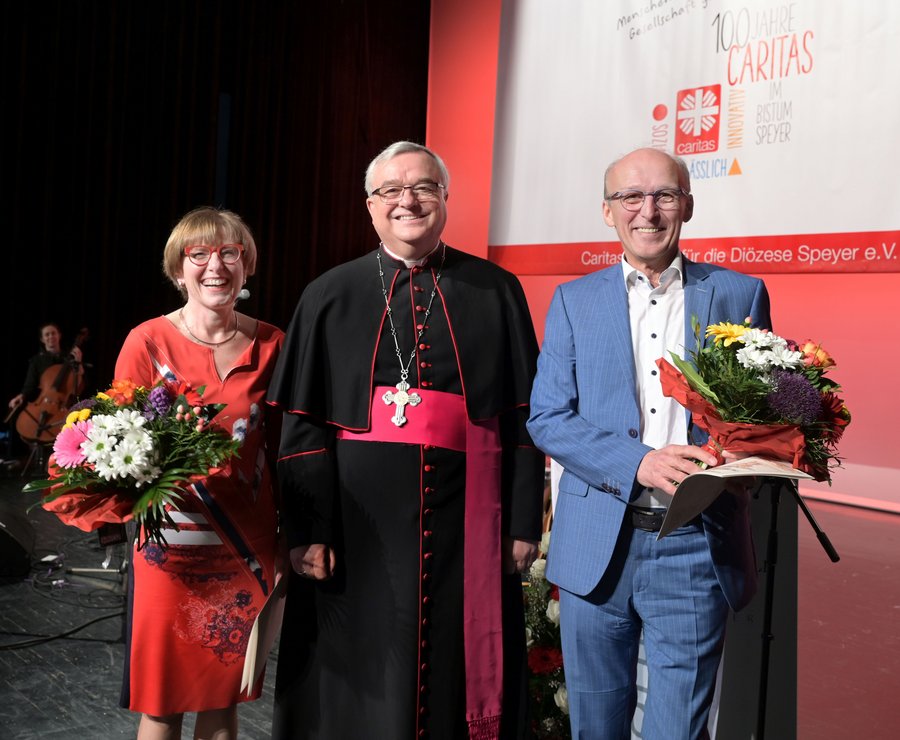 Neues Führungs-Duo an der Spitze des Caritasverbandes Speyer | Bistum ...