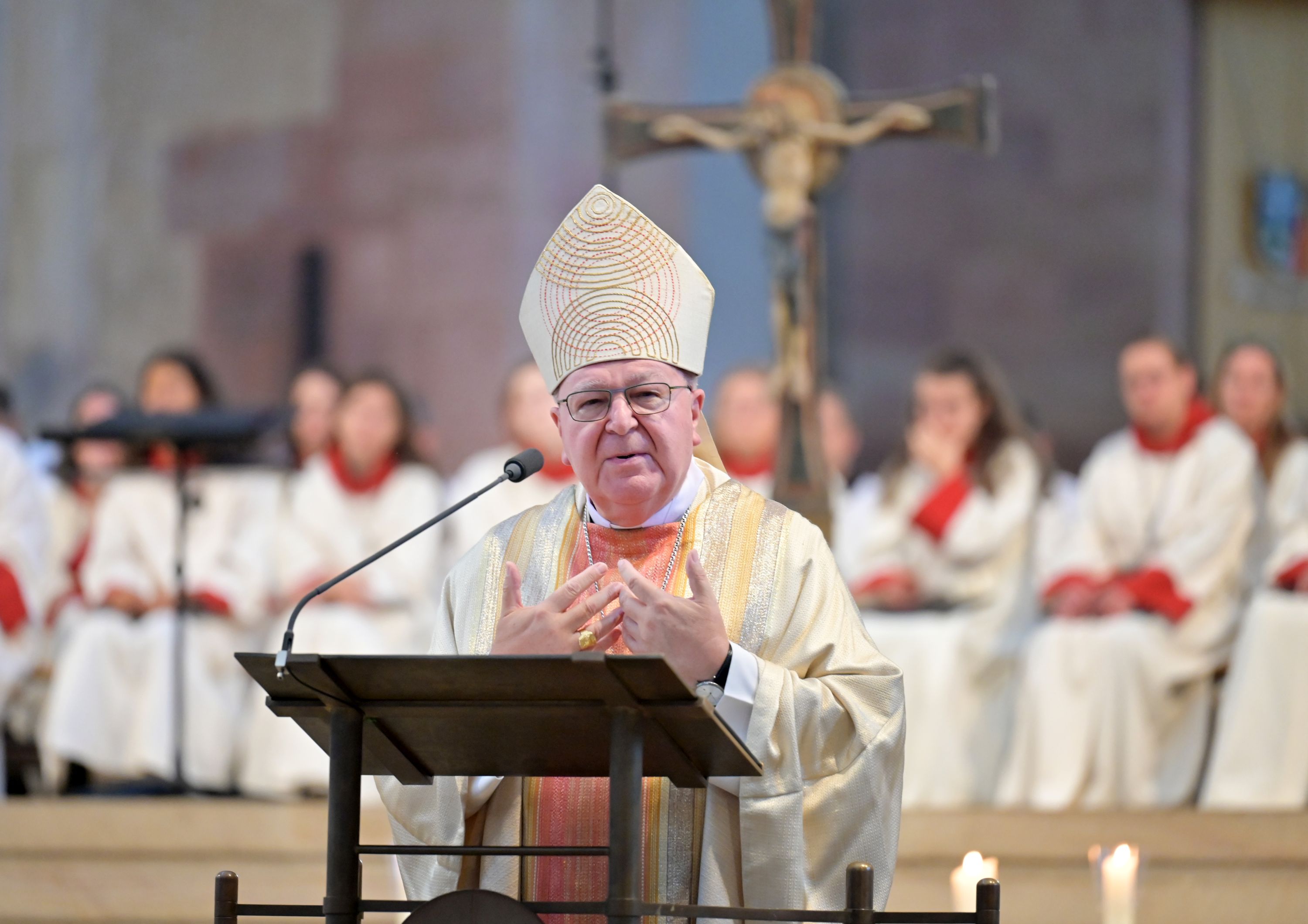 „Demut – Mut zum Dienen – das ist die Haltung des Diakons“ | Bistum Speyer